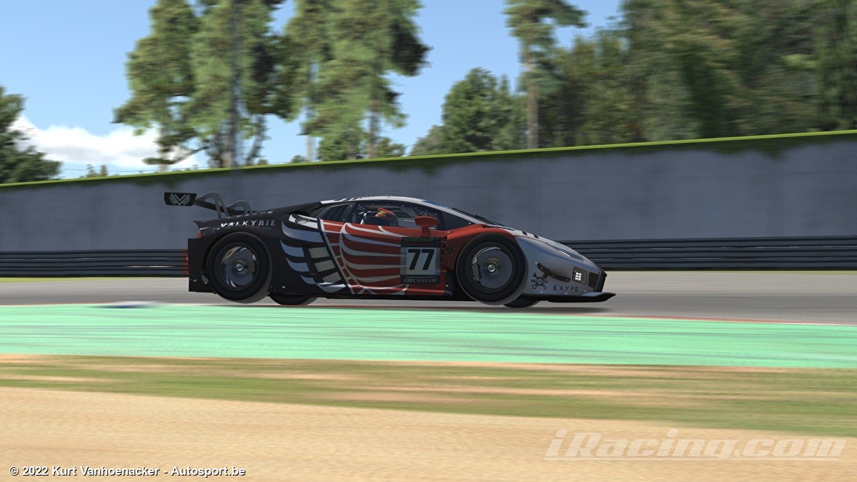 Virtual 24H Zolder: Na 1H: Valkyrie EXYPE #ROOKIES starten stevig ...