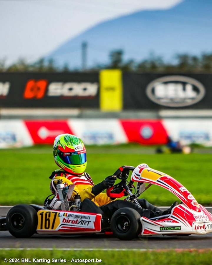 Titels voor Vic Stevens en Xen De Ruwe tijdens Rotax Grand Finals ...