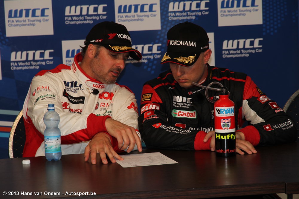 Moscow Raceway: Yvan Muller lukt vierde pole, Tom Coronel beresterk ...